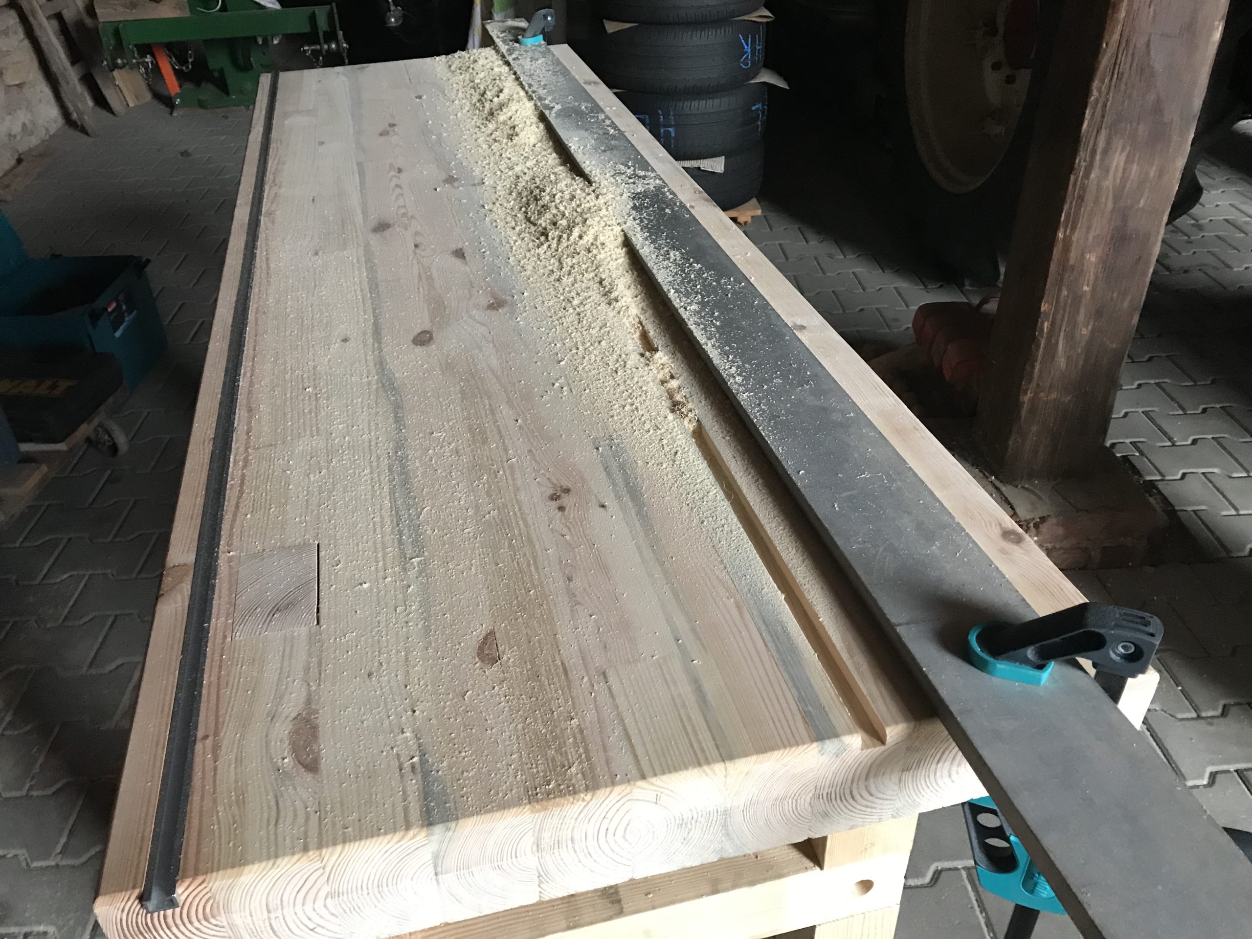 How to build a workbench - easy, sturdy, multifunctional! (Part 3)